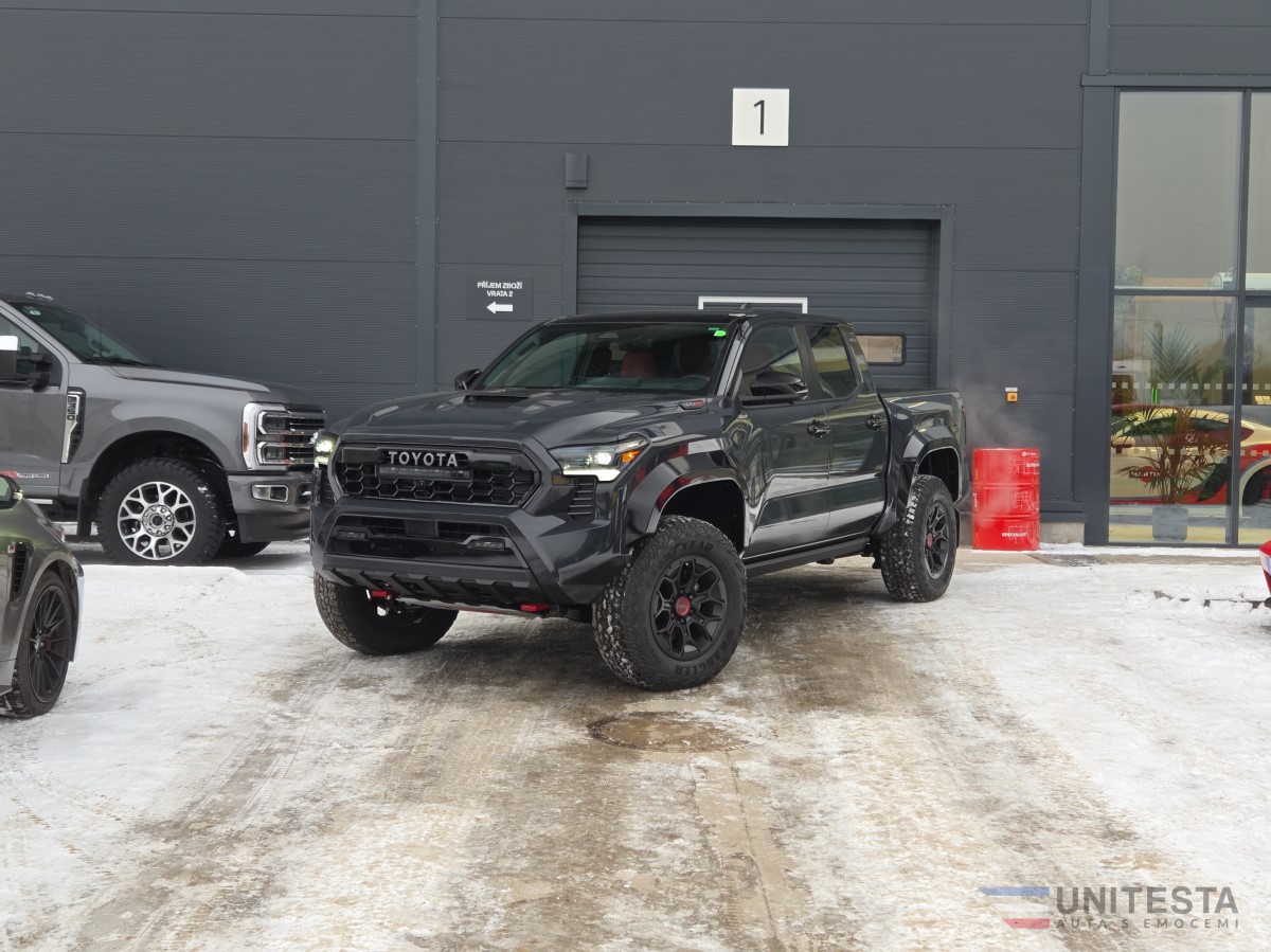 UNITESTA | 2025 Toyota Tacoma Hybrid 4x4 TRD Pro underground